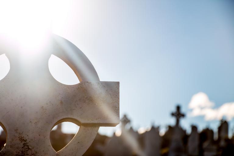 A DIVINE DEATH | Grace for the Race
